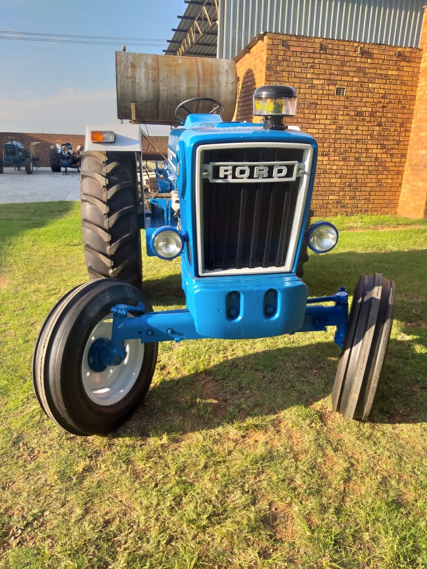 Completely Rebuilt Ford 6600 Tractor – Executive Assets